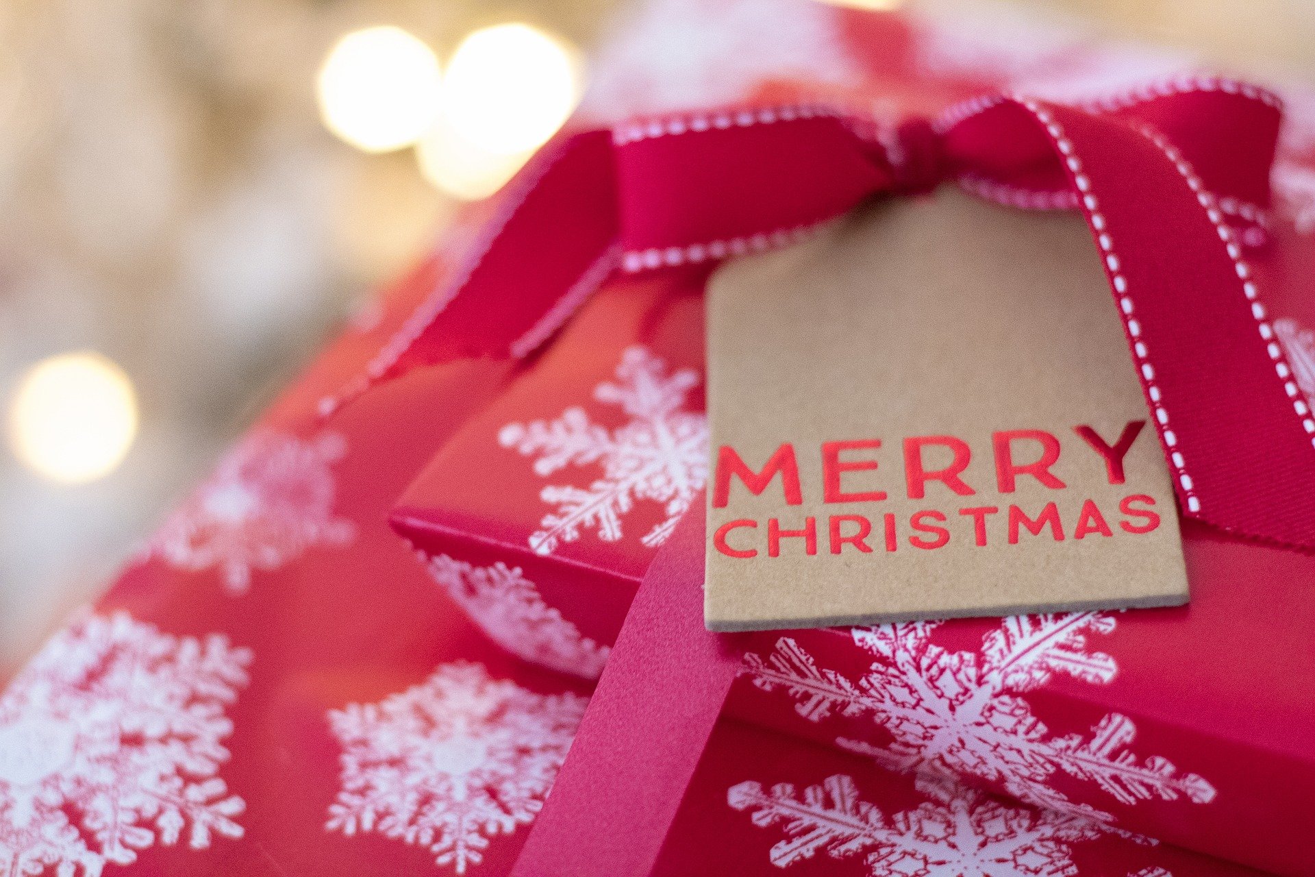20 Great Heartfelt Christian Gift Ideas - Spiritually Hungry